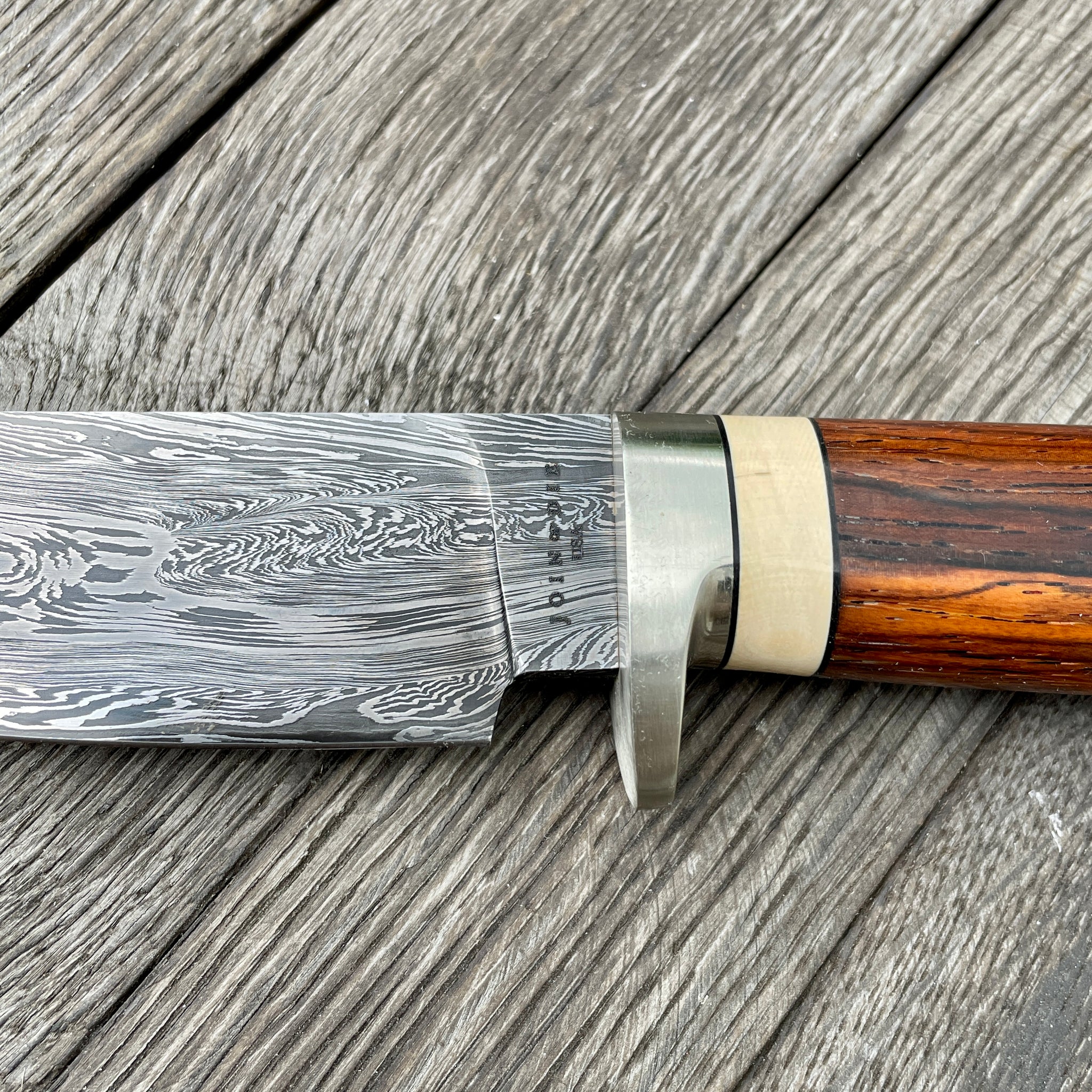 Damascus Hunter – Join or Die Knives